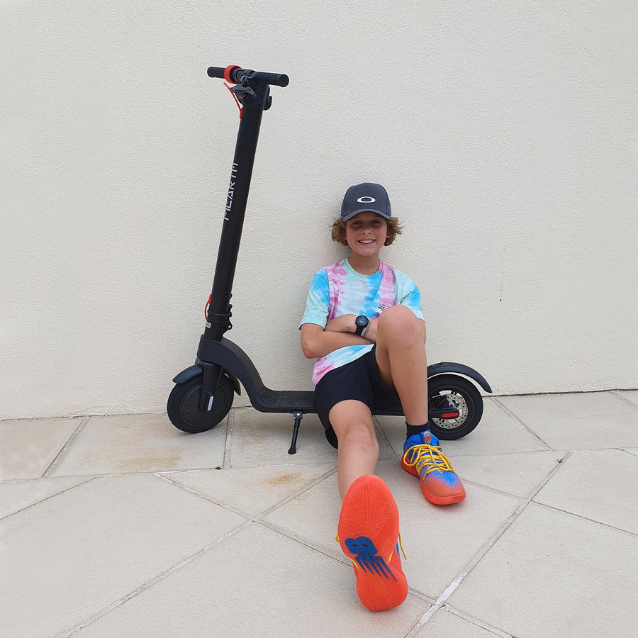 Mearth S E Scooter With Extra Battery And Airlite Helmet Bundle